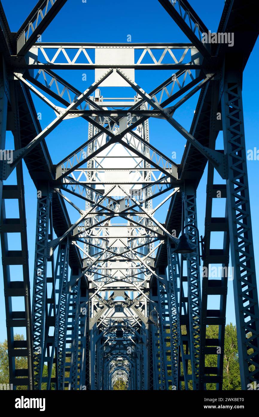 Wallace pedestrian bridge hi-res stock photography and images - Alamy
