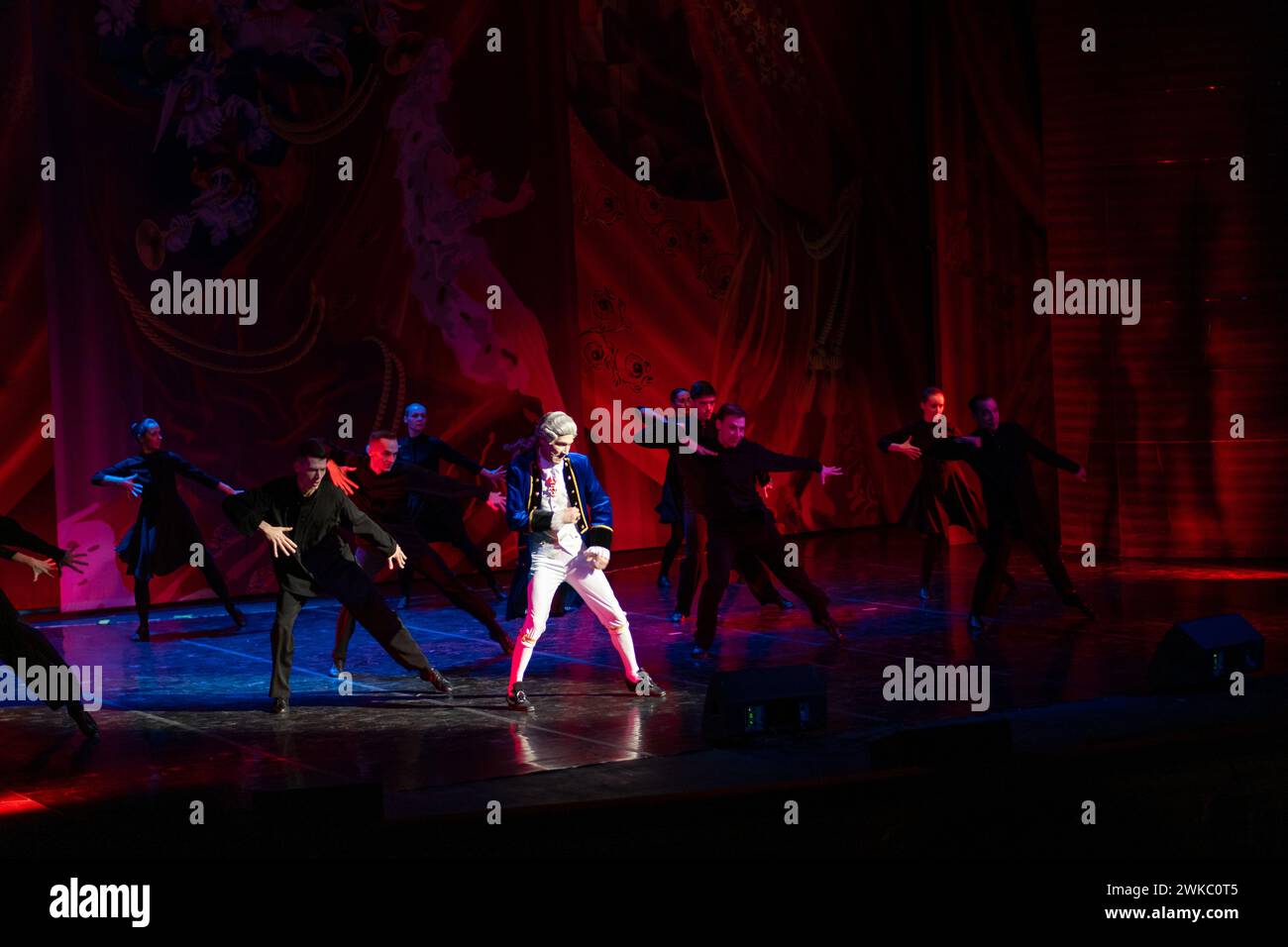 Comedy person acting in play hi-res stock photography and images - Alamy