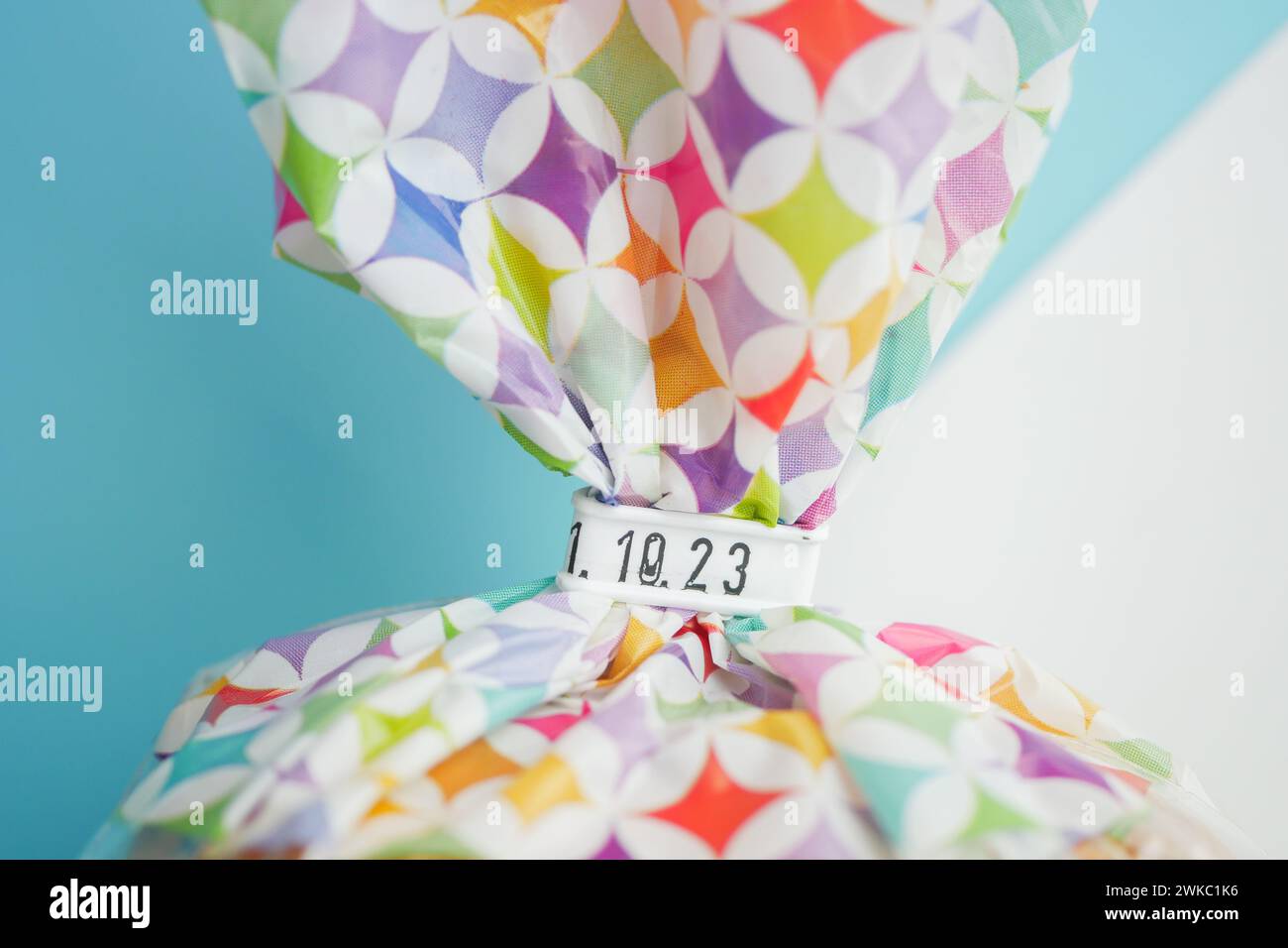 expiry date on a bread packet Stock Photo - Alamy