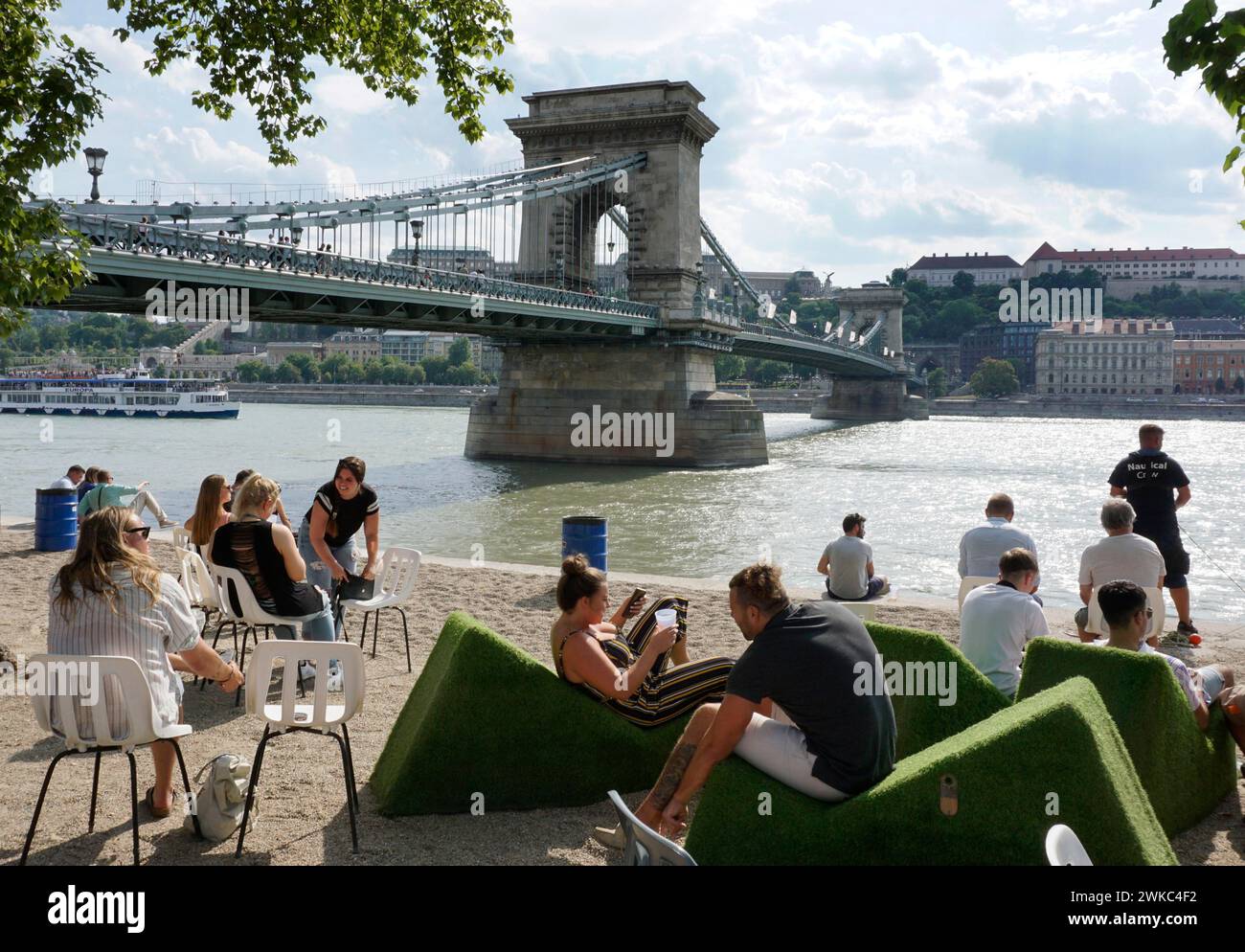 The numerous beer gardens are a popular meeting place on the Chain ...