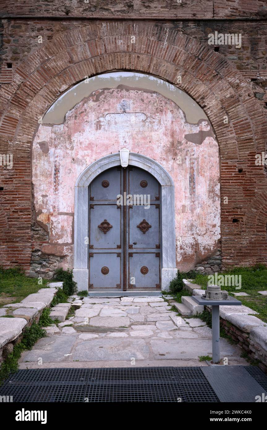 Exterior view of Rotonda, Rotunda of Galerius, Roman round temple ...