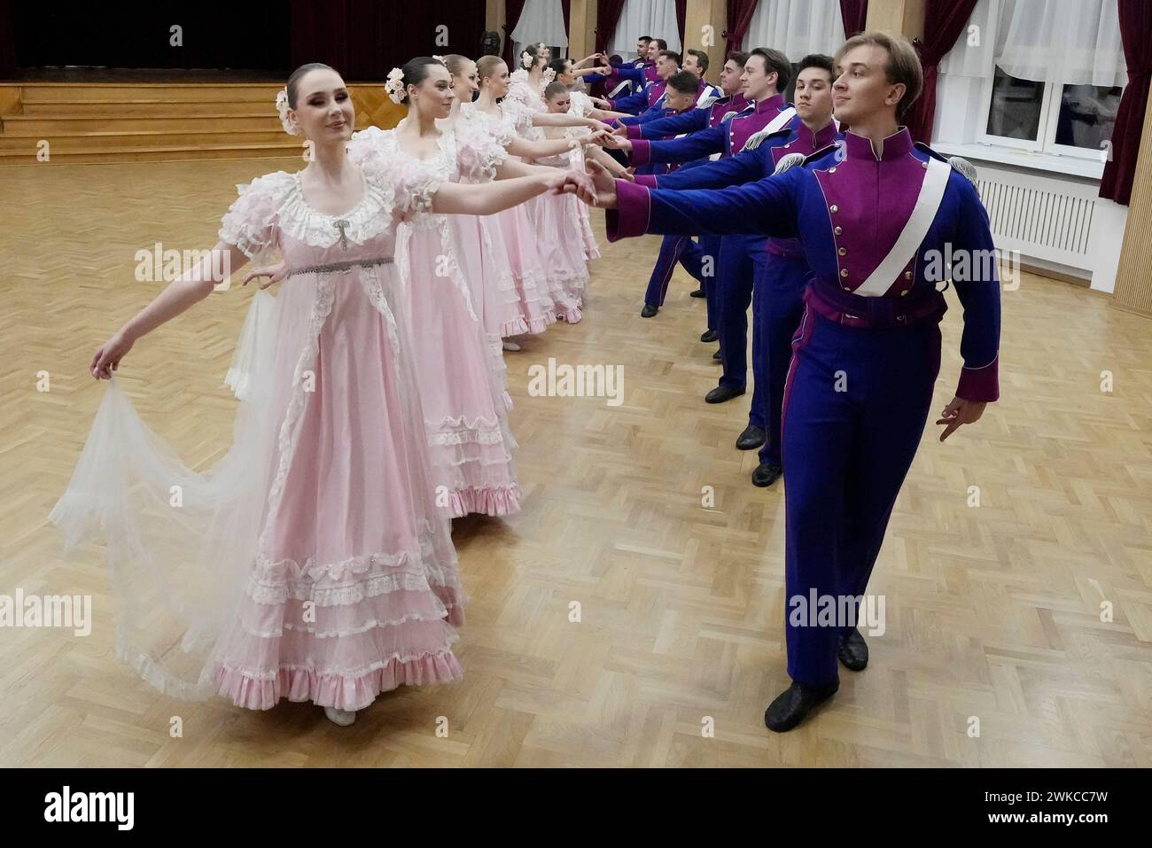 Dancers of the WARSZAWIANKA ensemble of the University of Warsaw dance Poland's national ...