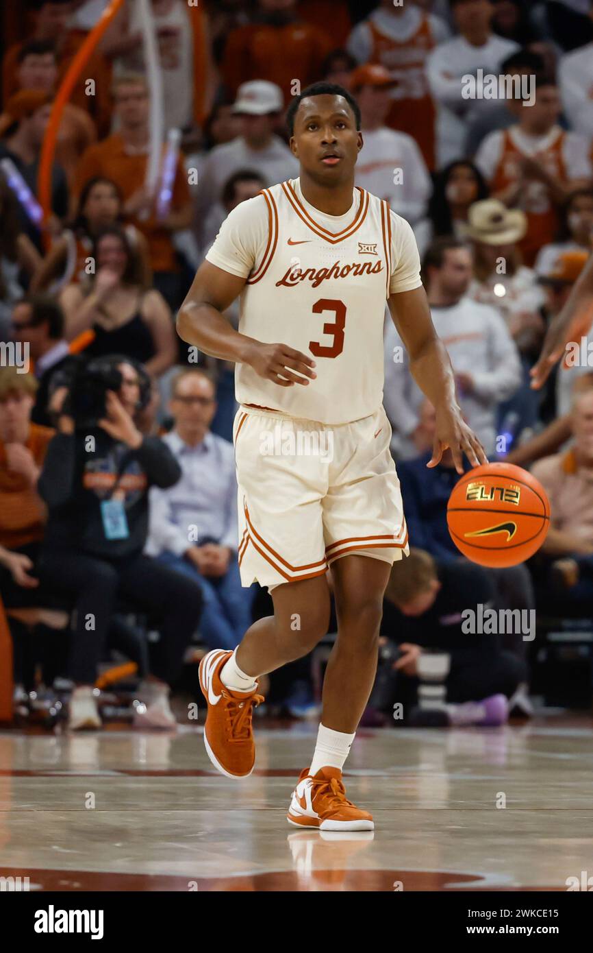 AUSTIN, TX - FEBRUARY 19: Texas Longhorns guard Max Abmas (3) brings ...