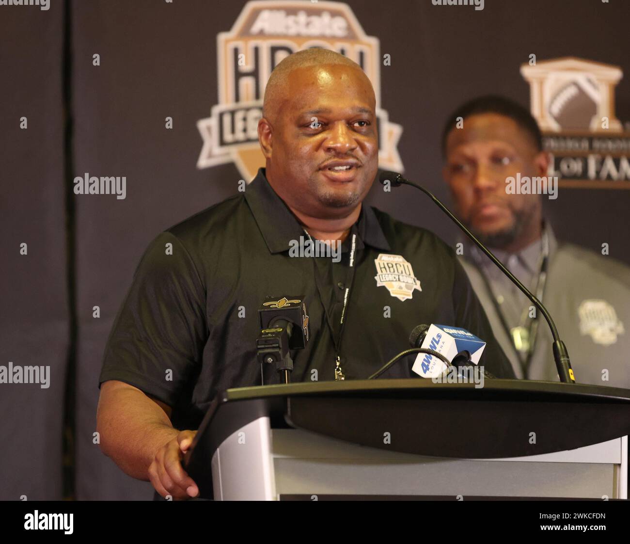 New Orleans, USA. 19th Feb, 2024. Team Gaither Co-Head coach Larry ...