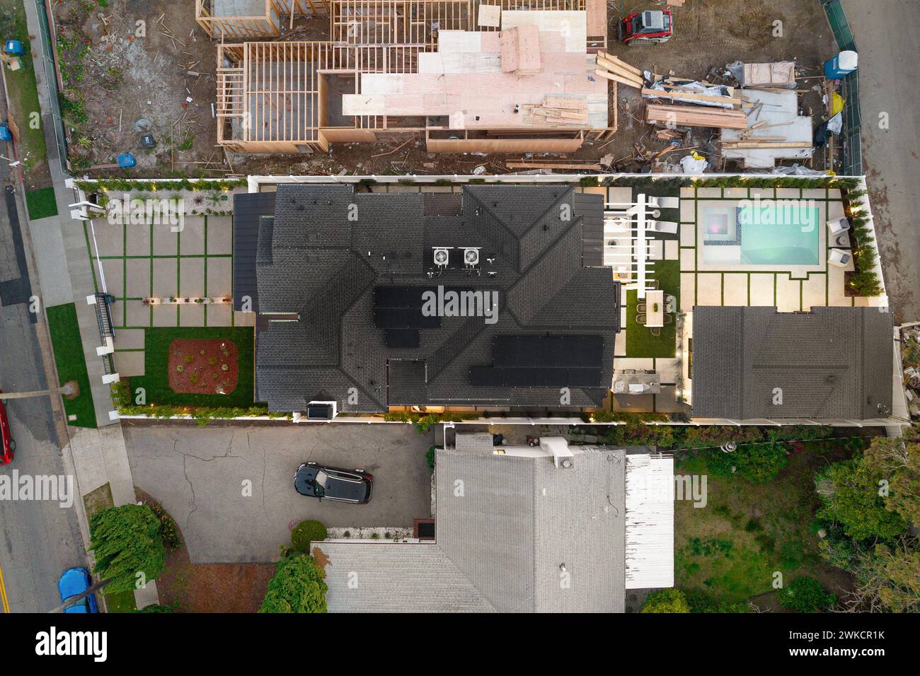 Overhead complex hi-res stock photography and images - Alamy