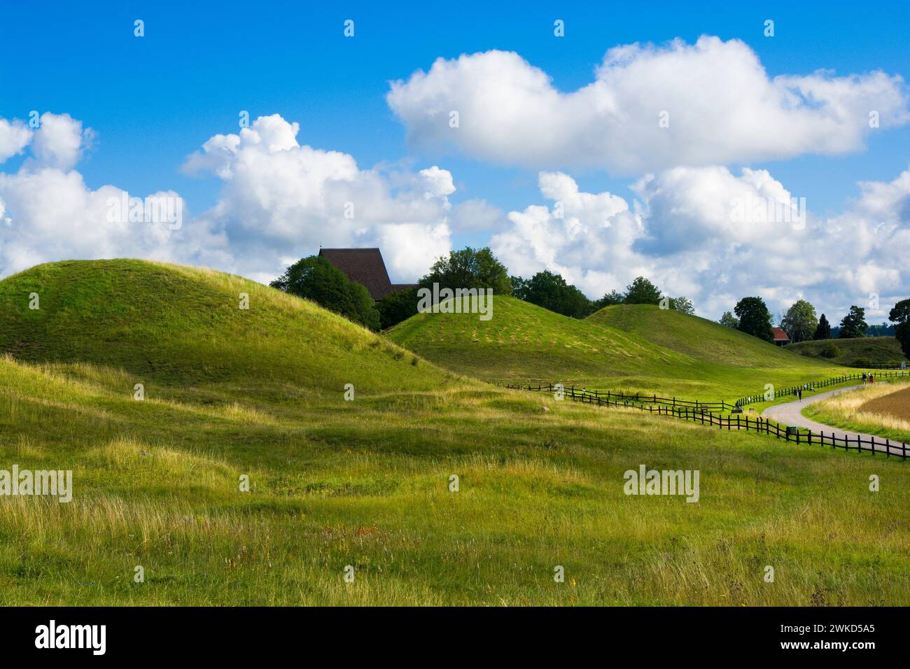 Three mounds hi-res stock photography and images - Alamy