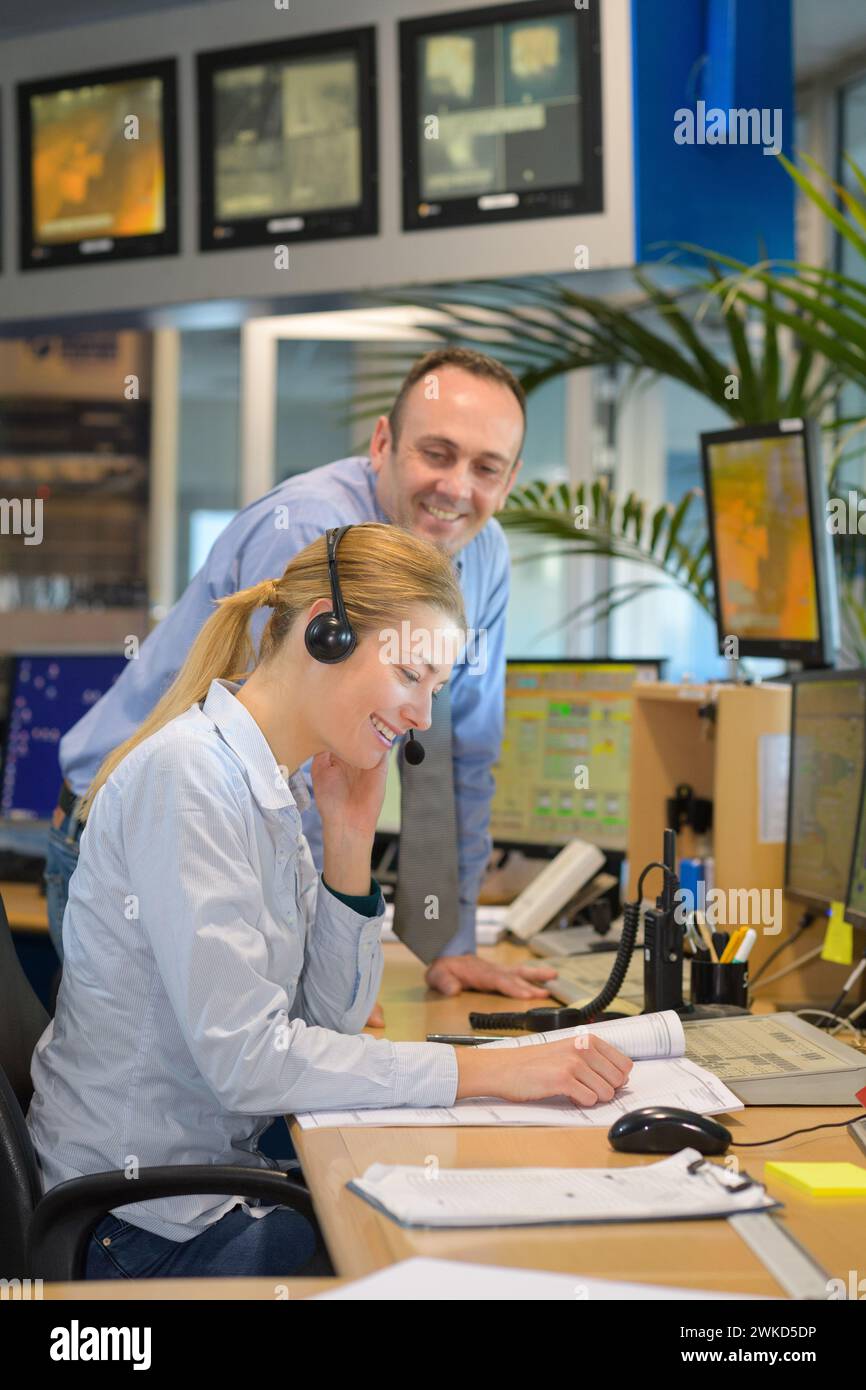 Film team work hi-res stock photography and images - Alamy