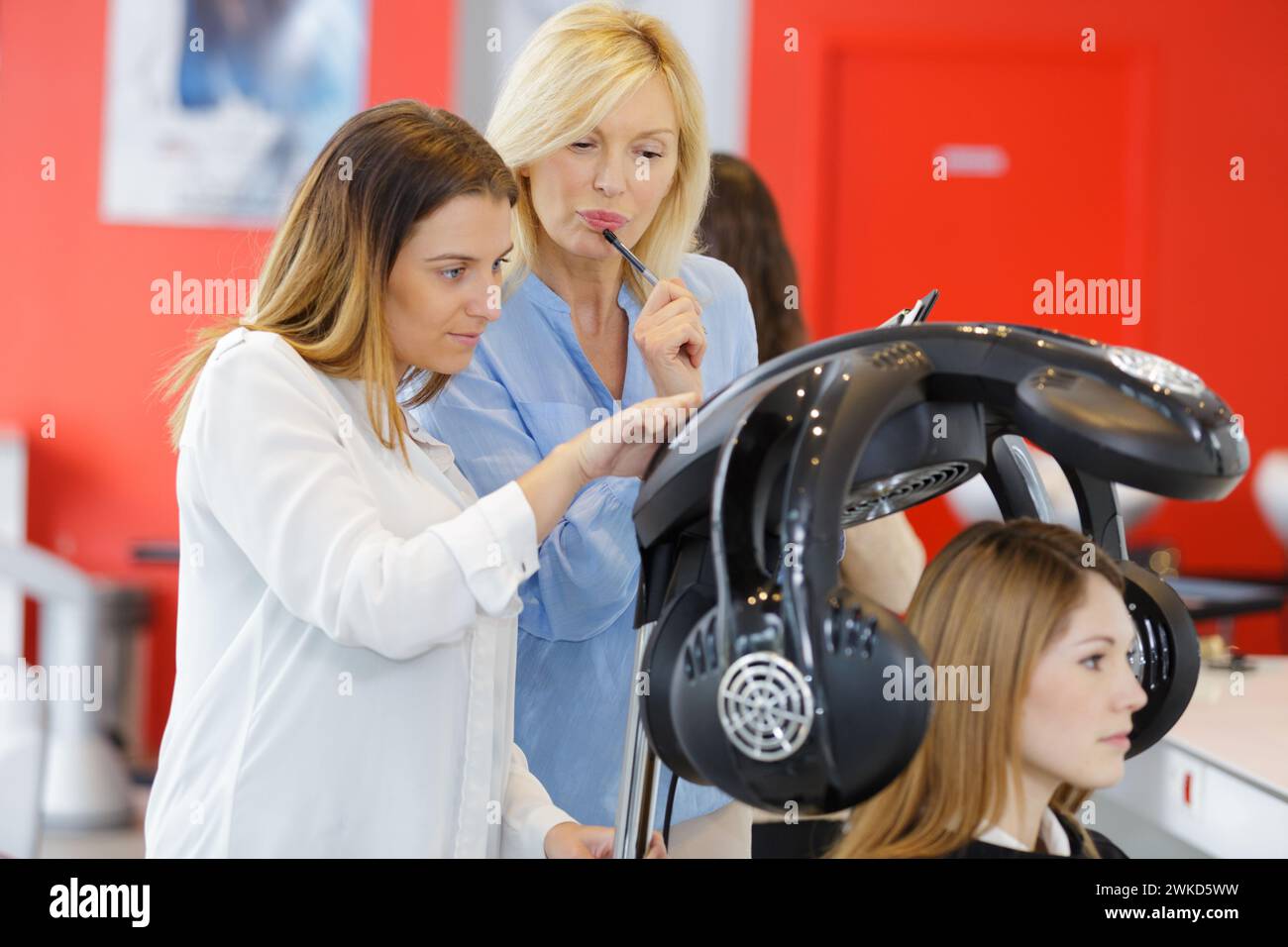Salon setup hi-res stock photography and images - Alamy