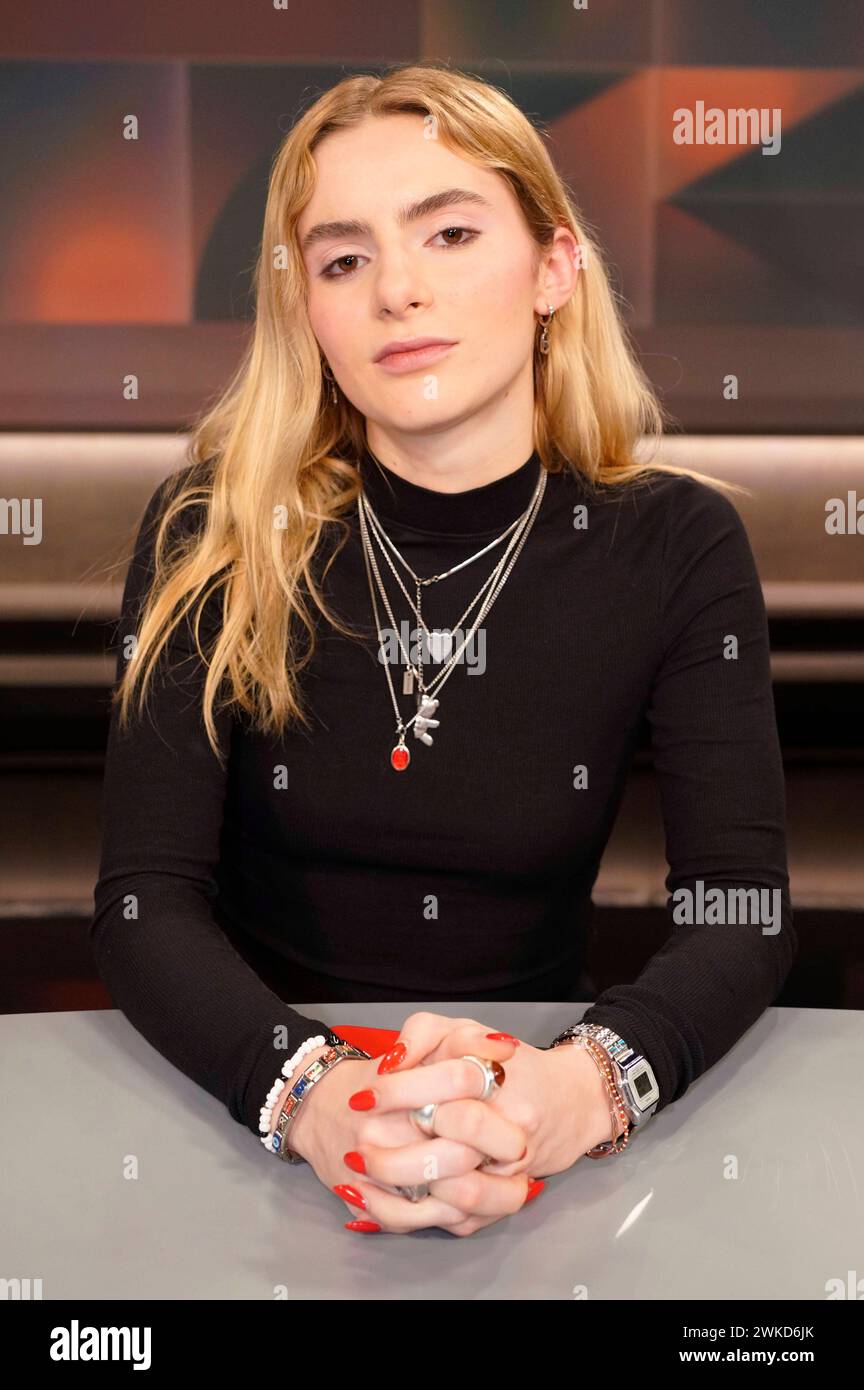 Mia Guethe in der ARD-Talkshow hart aber fair im Studio Adlershof. Berlin, 19.02.2024 *** Mia ...