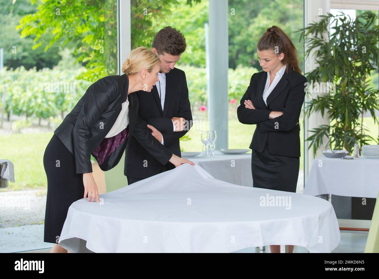 Restaurant table manager workers hi-res stock photography and images ...