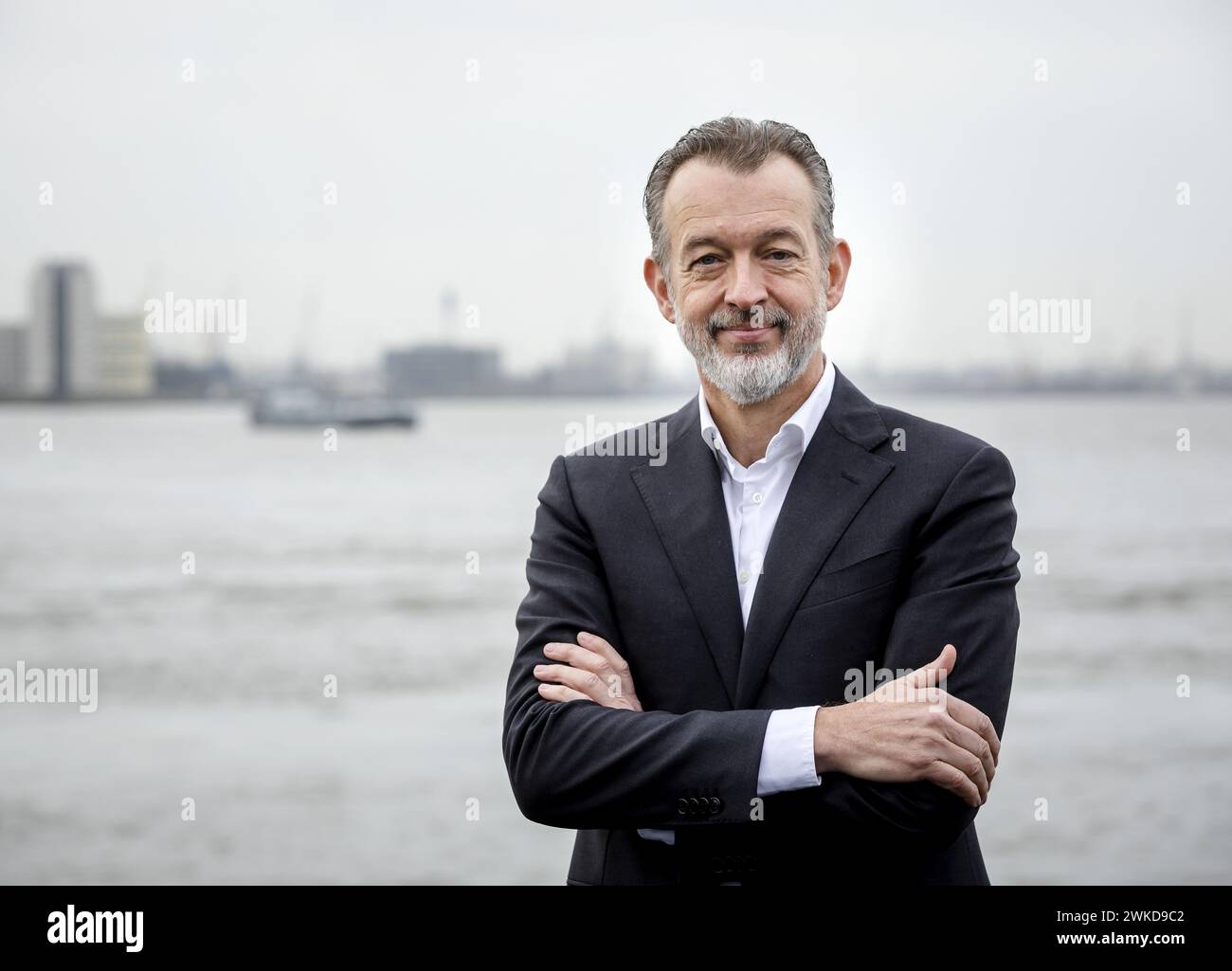 Transshipment figures hi-res stock photography and images - Alamy