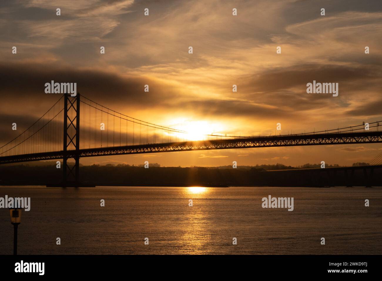 Forth road bridge at sunset hi-res stock photography and images - Alamy