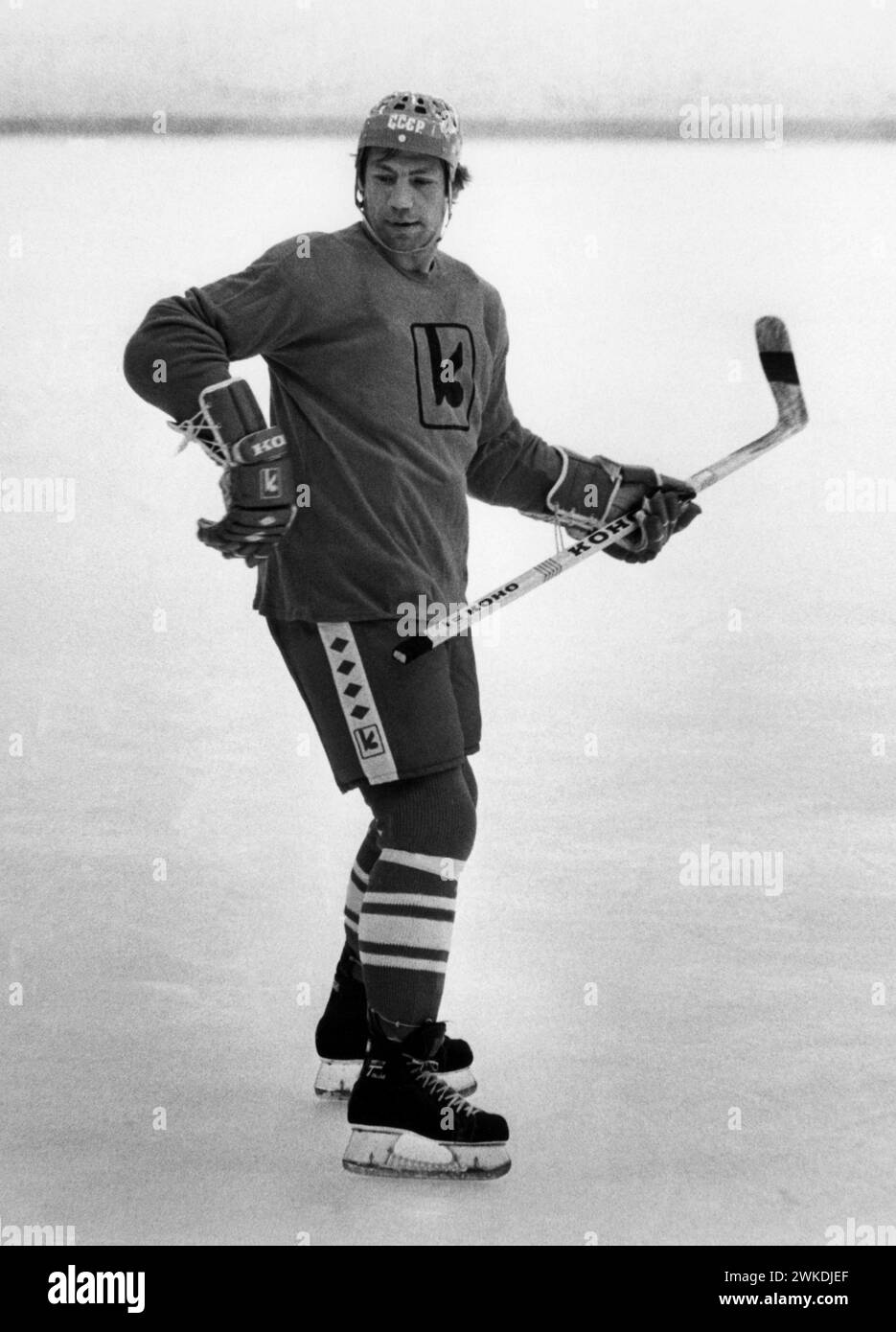 Soviet ice hockey national team hi-res stock photography and images - Alamy