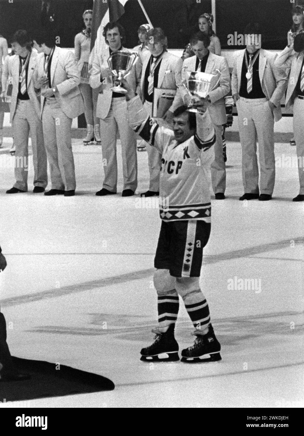 Soviet ice hockey national team hi-res stock photography and images - Alamy