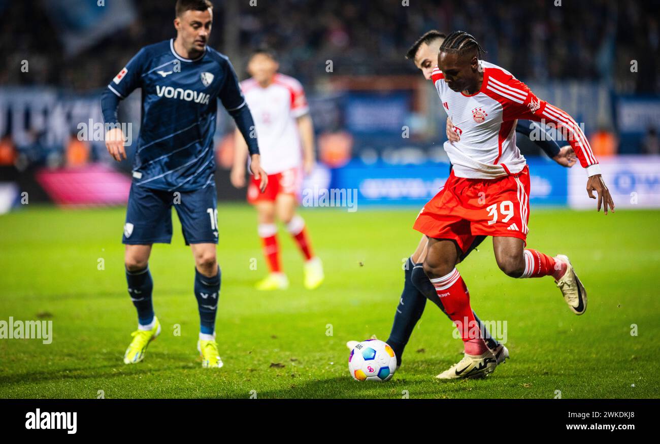 Bochum, Germany. 18th Feb 2024. Mathys Tel (Muenchen), Erhan Masovic ...