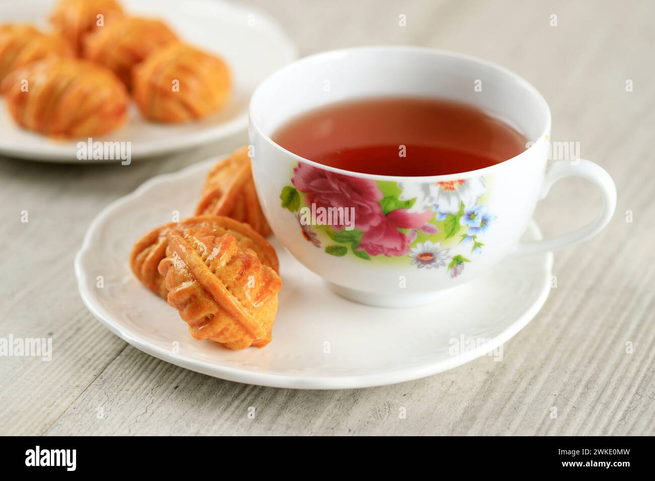 Kue Kering Nastar Daun. Pineapple Tart with Leaves Shape for Ied al ...