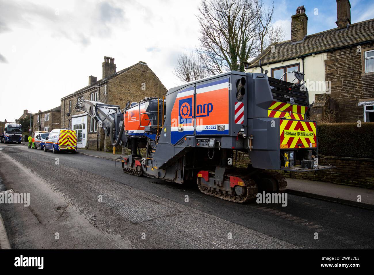 Tarmac stripping machine hi-res stock photography and images - Alamy