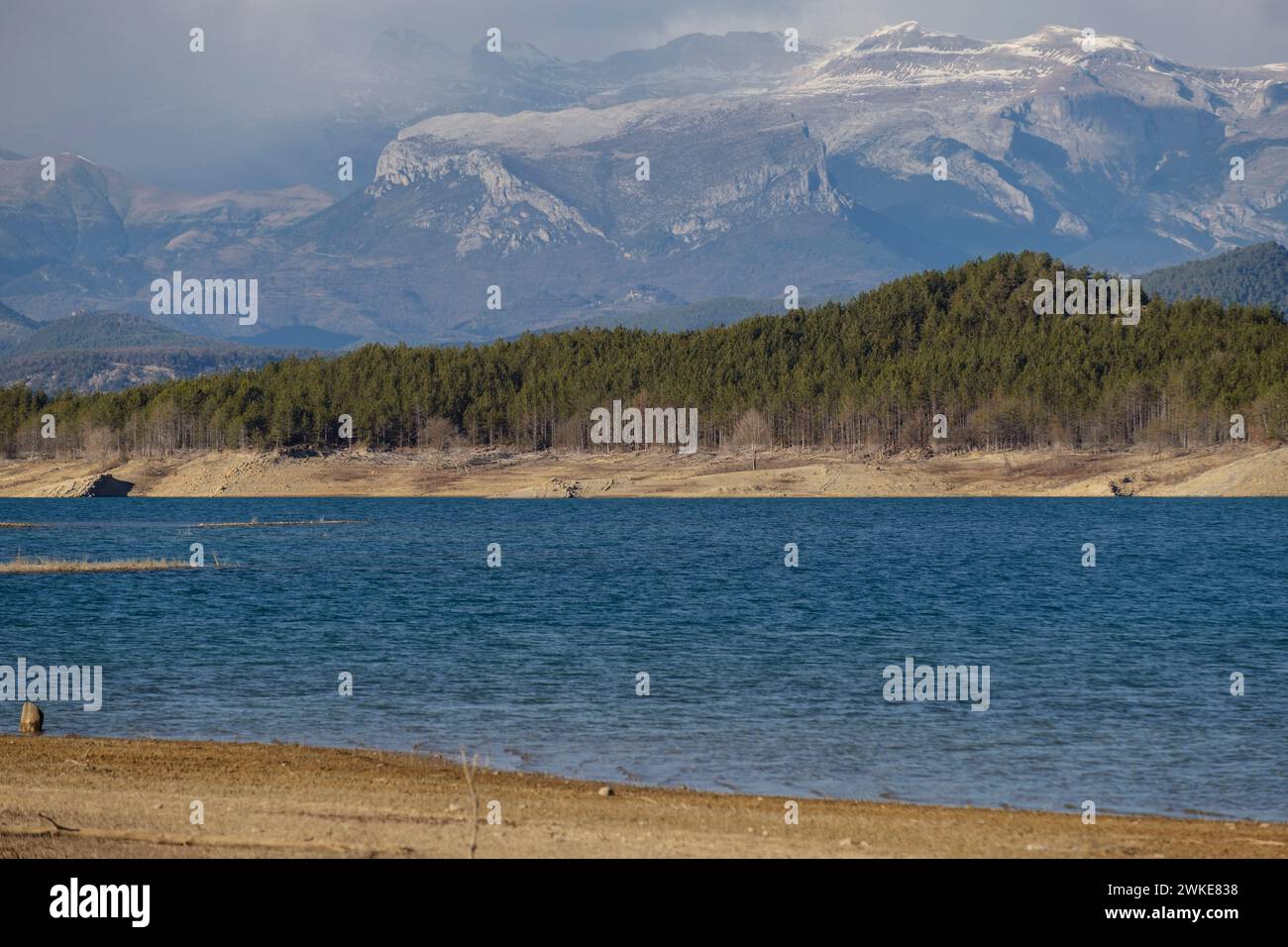 embalse de Mediano, Huesca, Aragón, cordillera de los Pirineos, Spain ...