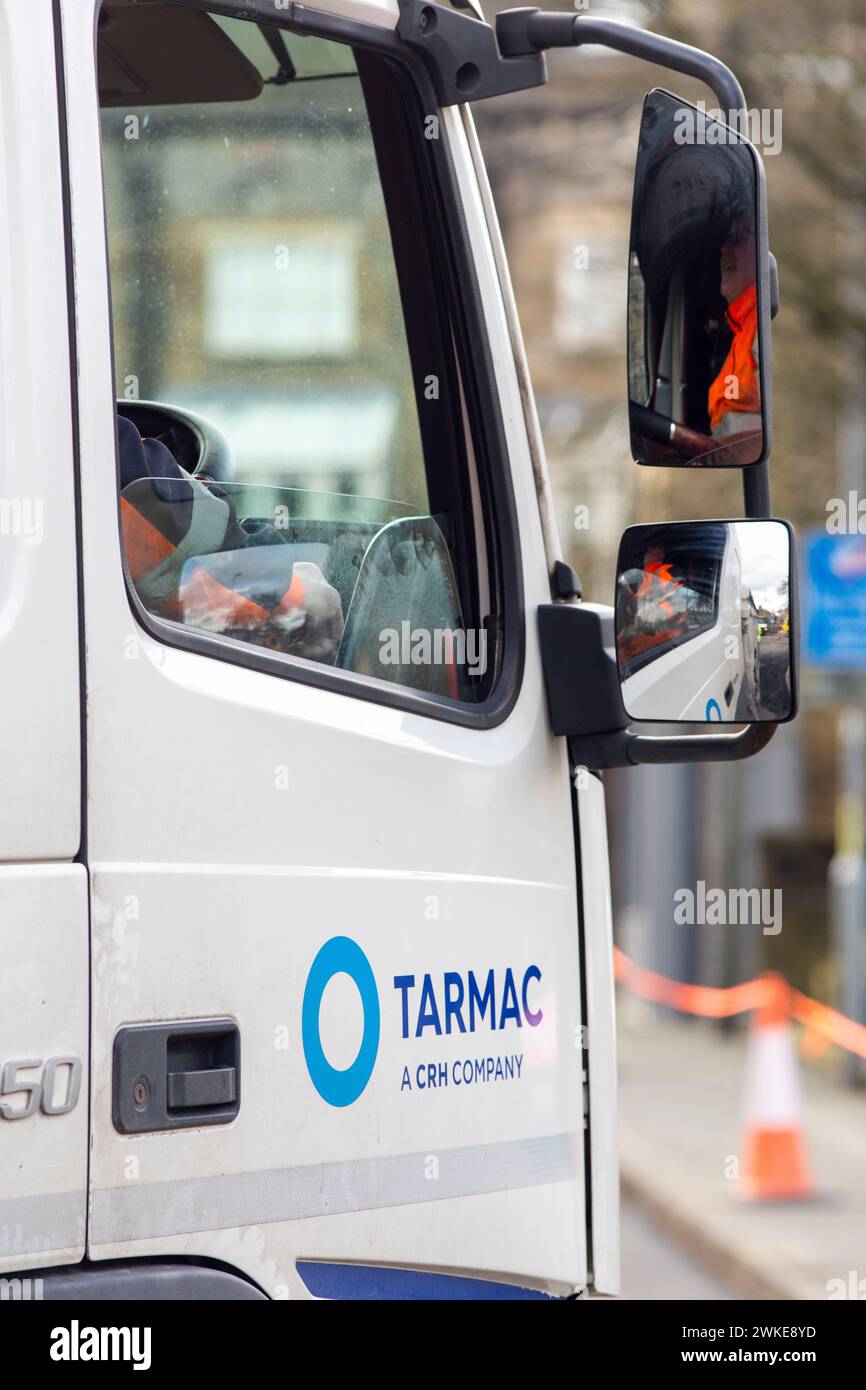 Tarmac stripping machine hi-res stock photography and images - Alamy