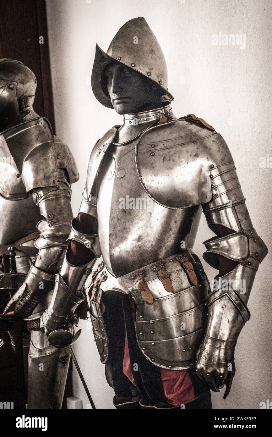 Spanish armor, 16th century, Álava Armory Museum, Vitoria, Basque ...