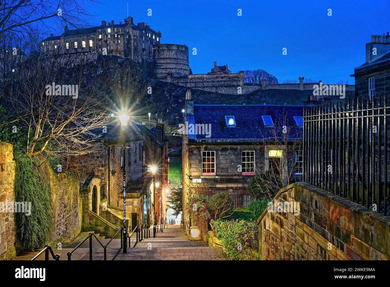 UK, Scotland, Edinburgh, Edinburgh Castle from The Vennel Stock Photo ...