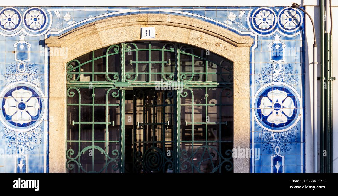 Traditional portuguese azulejos tile hi-res stock photography and ...