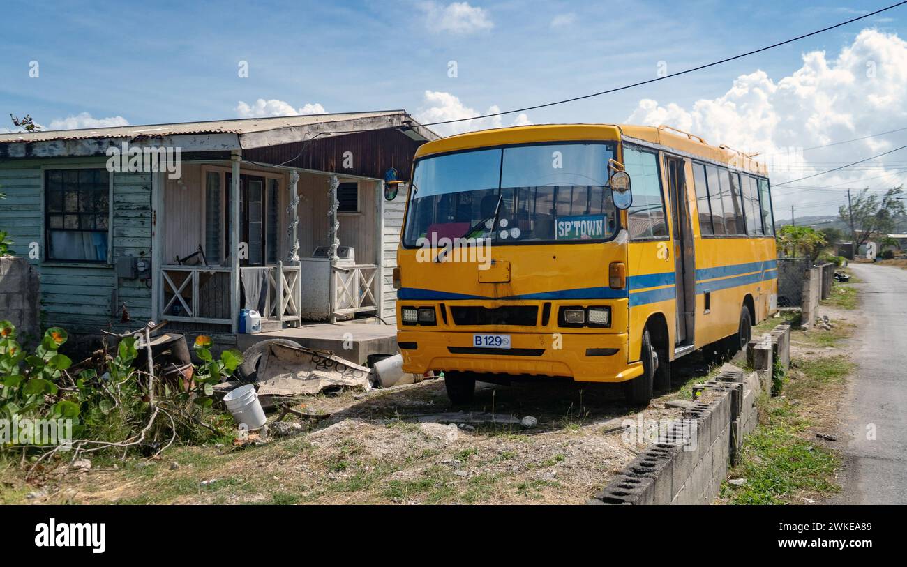 A bus to Speightstown outside a house in Saint Lucy, Barbados Stock ...