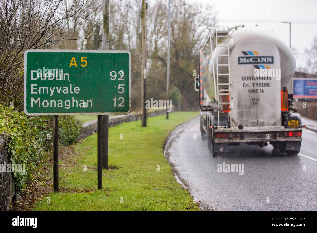A5 road sign northern ireland hi-res stock photography and images - Alamy