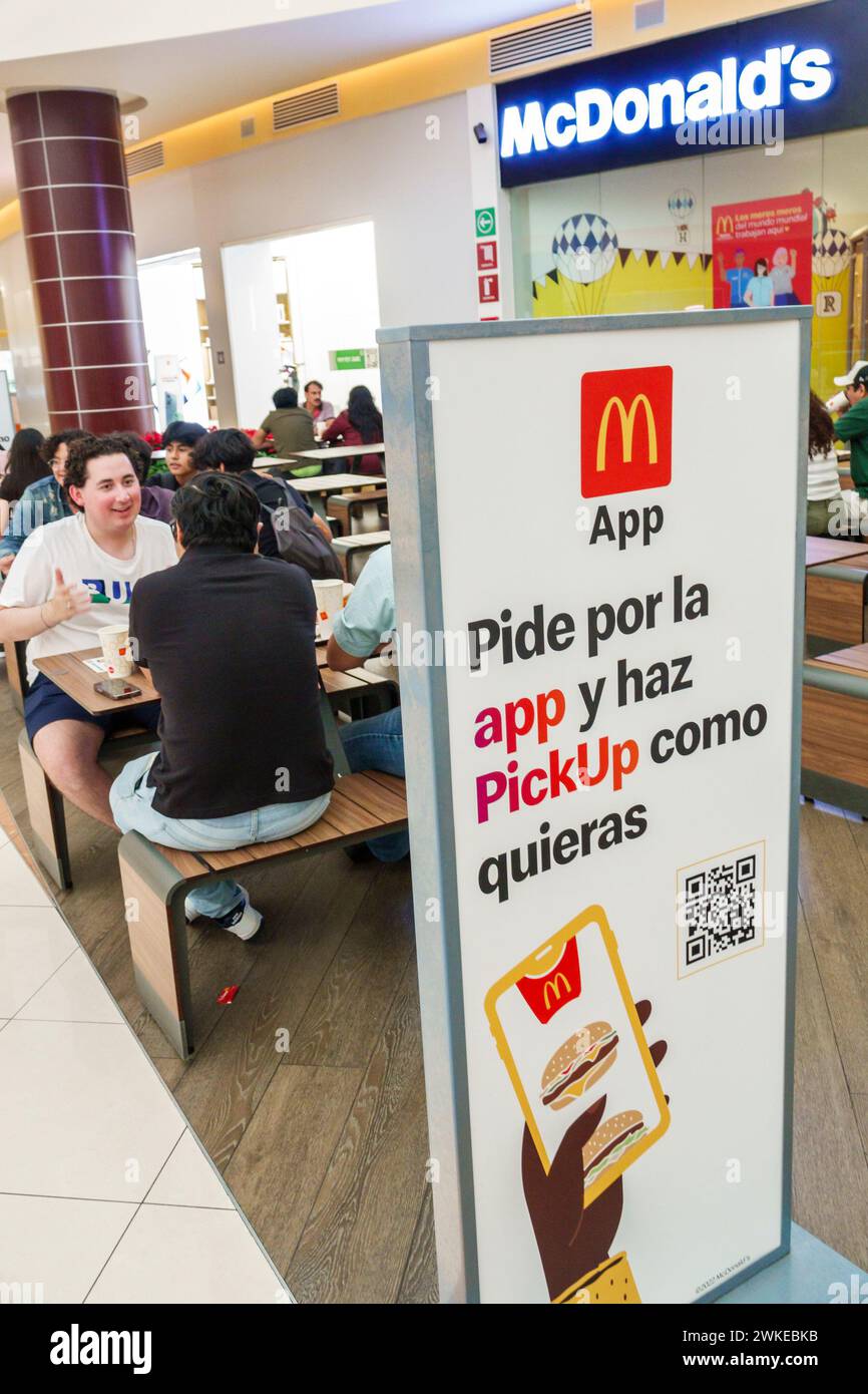 Mcdonalds banner hi-res stock photography and images - Alamy