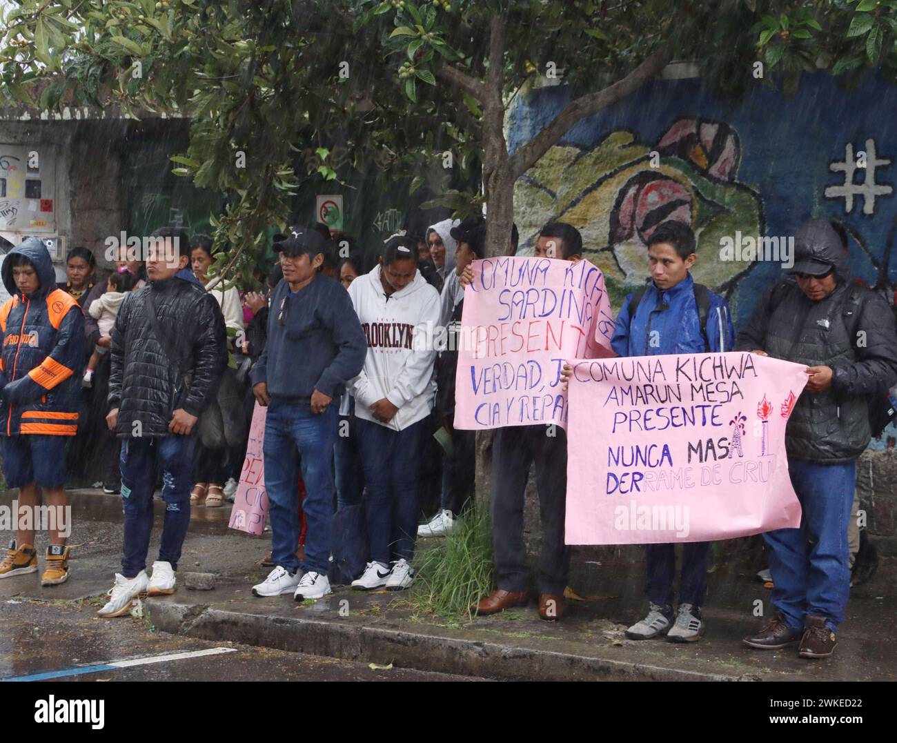 COMUNEROS-KICHWAS-CORTE-CONSTITUCIINAL Quito, martes 20 de febrero del ...