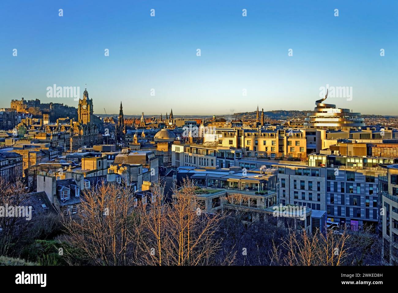 W hotel edinburgh skyline hi-res stock photography and images - Alamy