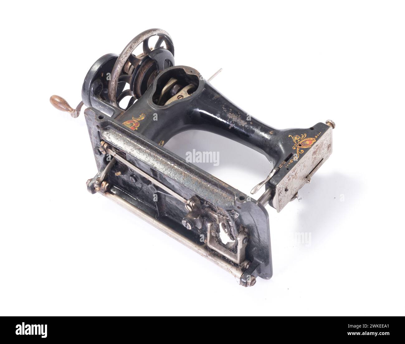 Broken old sewing machine, isolated on white background Stock Photo - Alamy