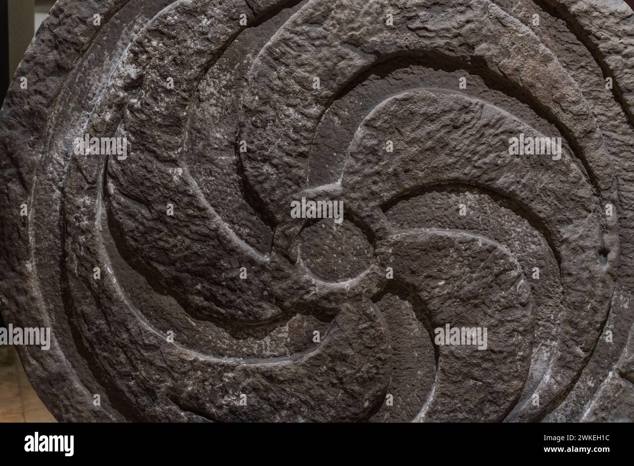 Simbolos de pedestal hi-res stock photography and images - Alamy