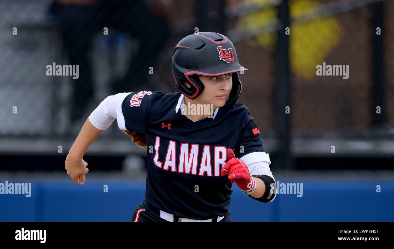 Lamar University infielder Brooke Davis (5) runs during an NCAA ...
