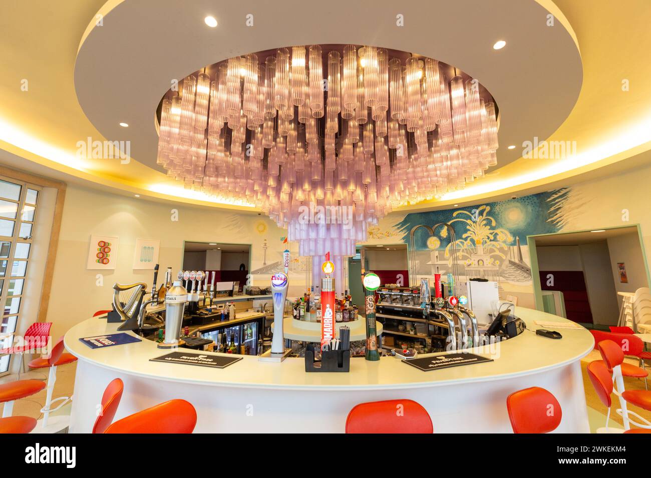 The Midland Hotel is a Streamline Moderne building in Morecambe ...