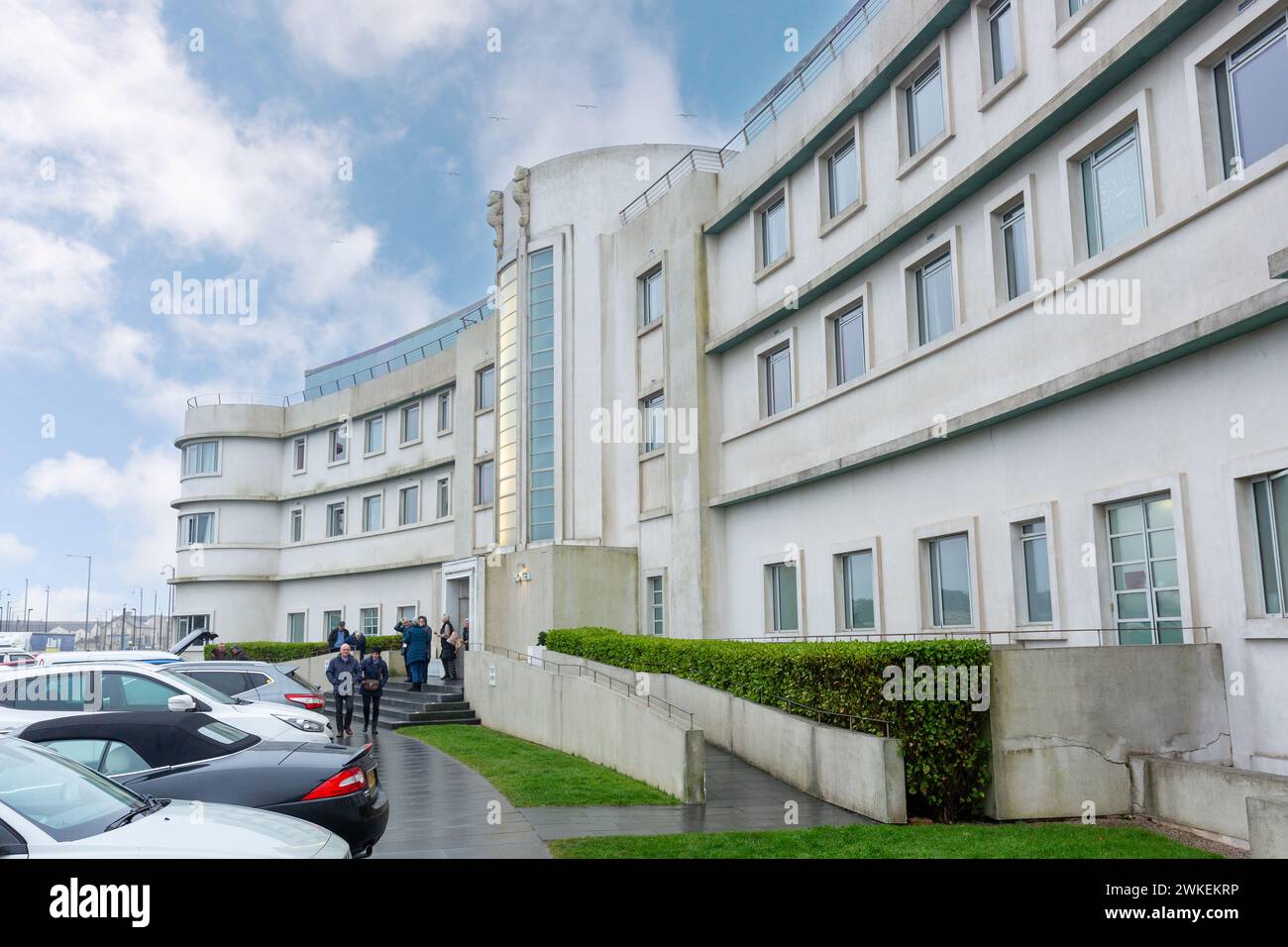 The Midland Hotel is a Streamline Moderne building in Morecambe ...