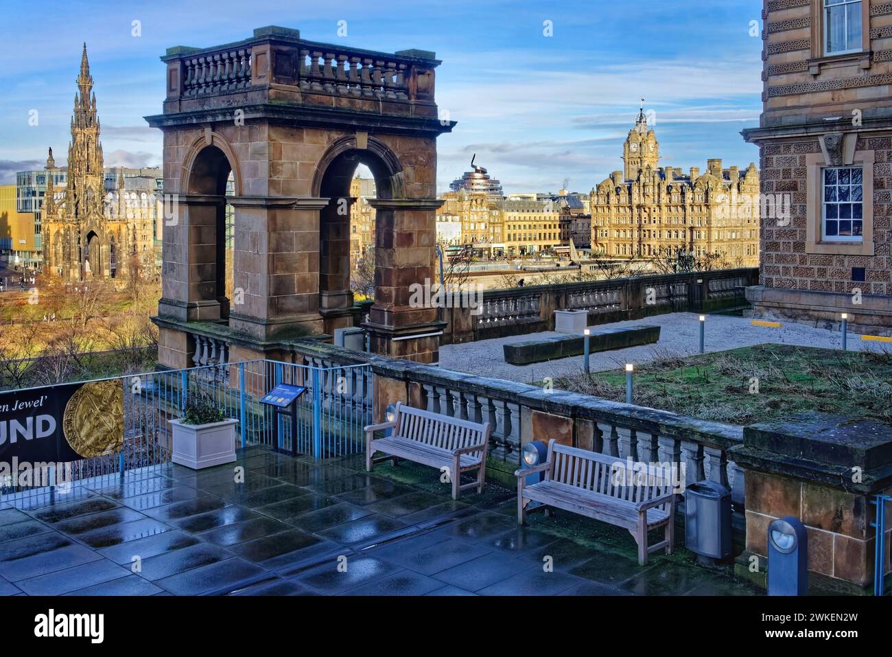 UK, Scotland, Edinburgh, Museum on the Mound Stock Photo - Alamy