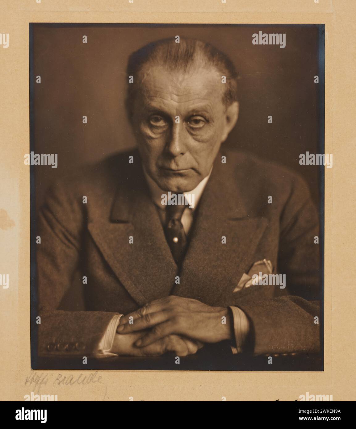 Porträt von Adolf Loos (1870-1933). Museum: Privatsammlung. Author ...