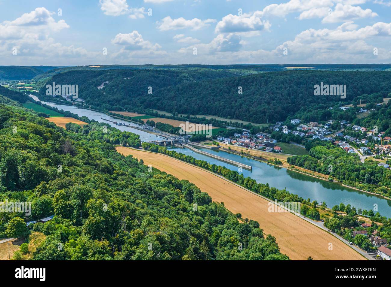 Schleuse kelheim main donau kanal hi-res stock photography and images ...