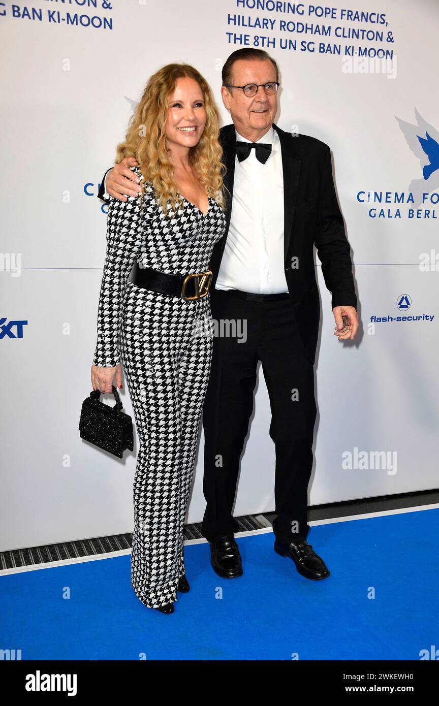 Katja Burkard und Hans Mahr bei der Cinema For Peace Gala 2024 im WECC ...