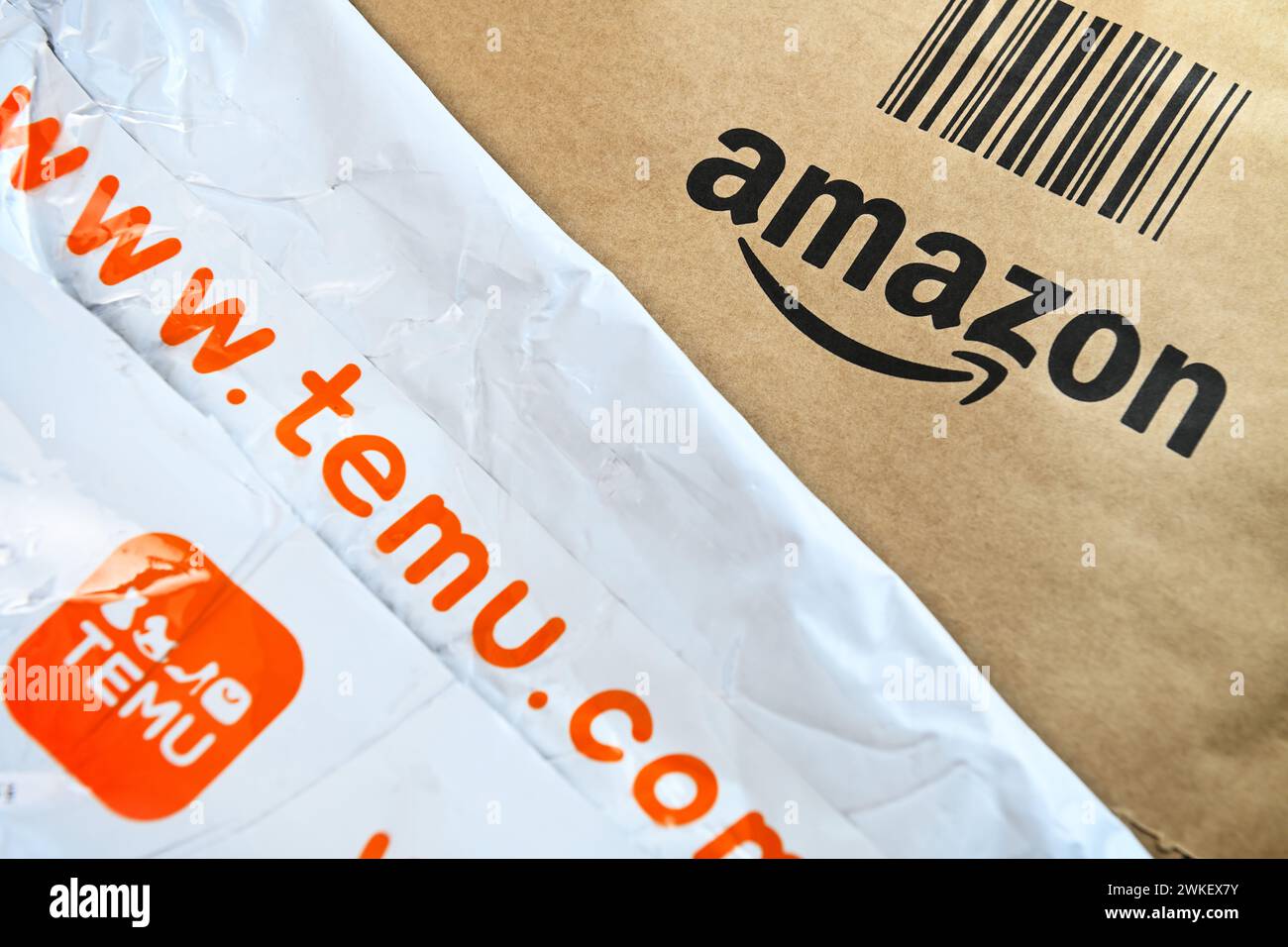 Temu icon hi-res stock photography and images - Alamy