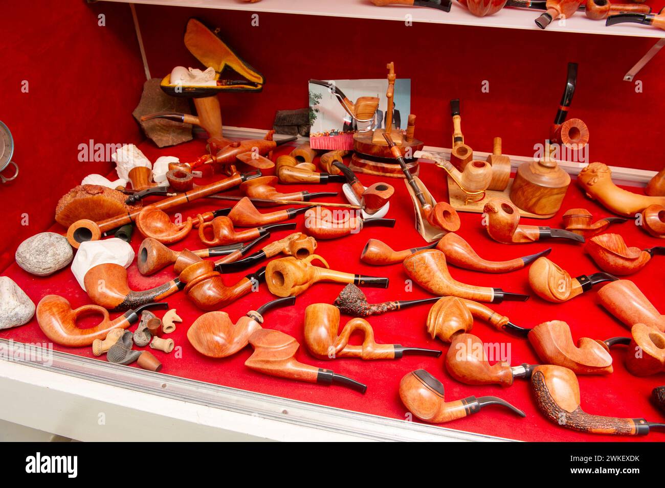 26 January 2023 Italy, Sardinia, Sassari - Massimiliano Spanu's smoking pipe factory Stock Photo ...