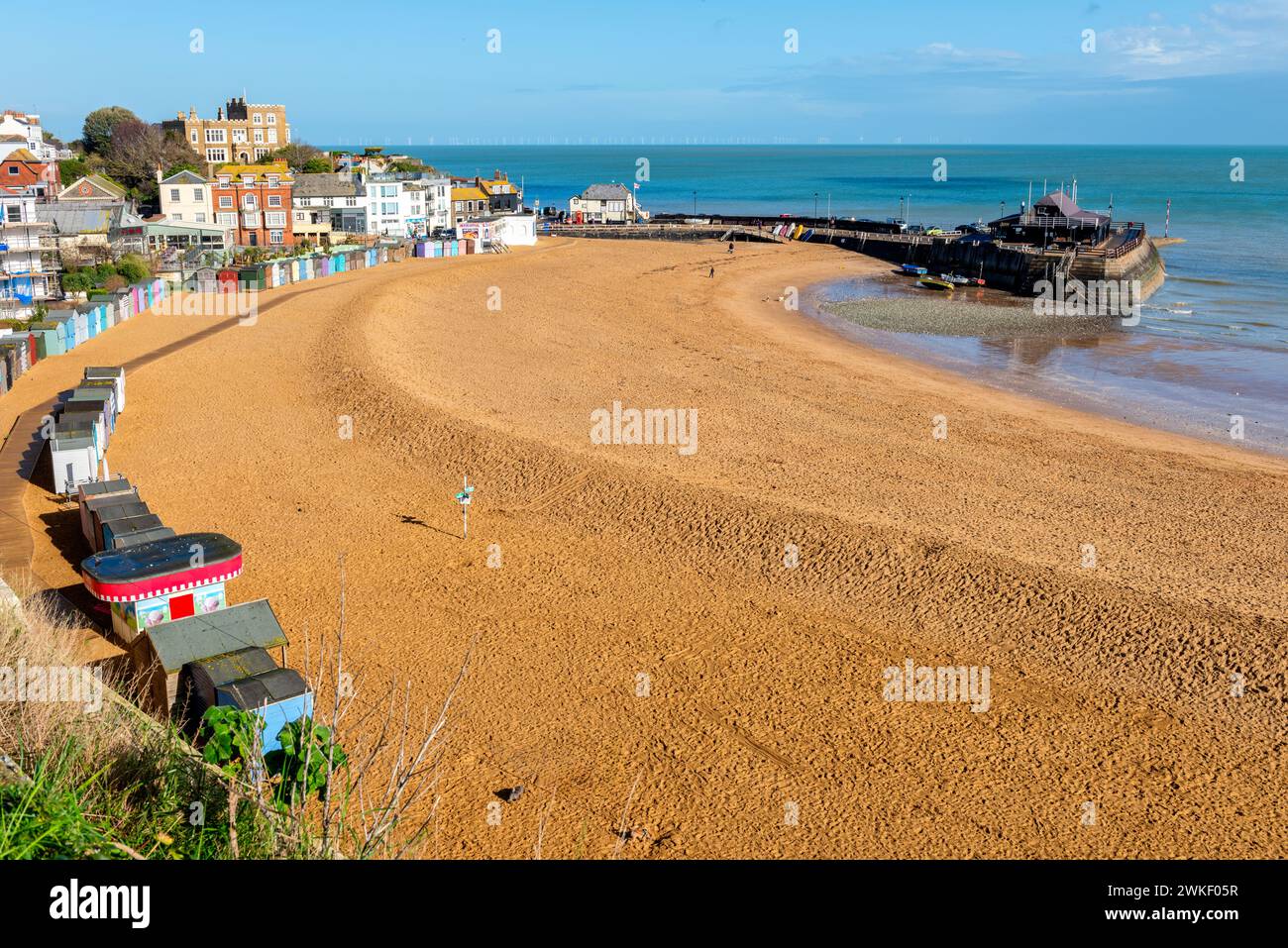 Beautiful kent coast hi-res stock photography and images - Alamy