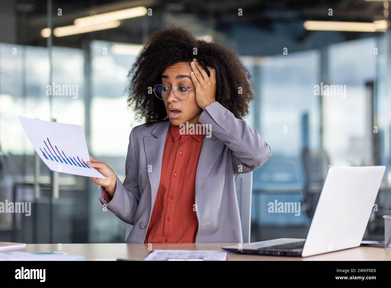 Risk invoice hi-res stock photography and images - Alamy