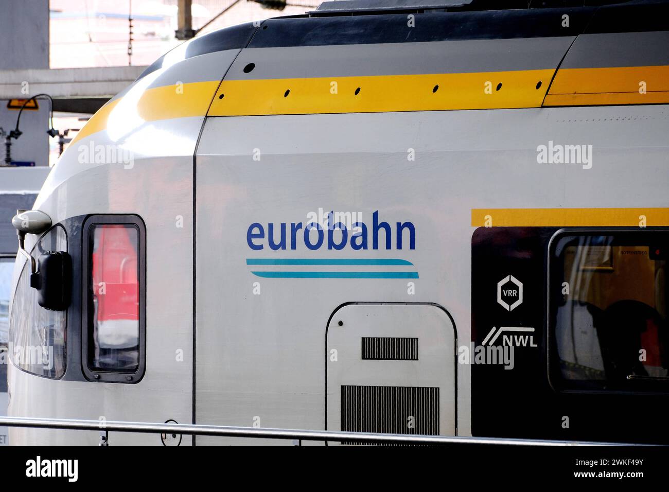 Düsseldorf 20.02.2024 Eurobahn NWL VRR DB Deutsche Bahn Zug ...