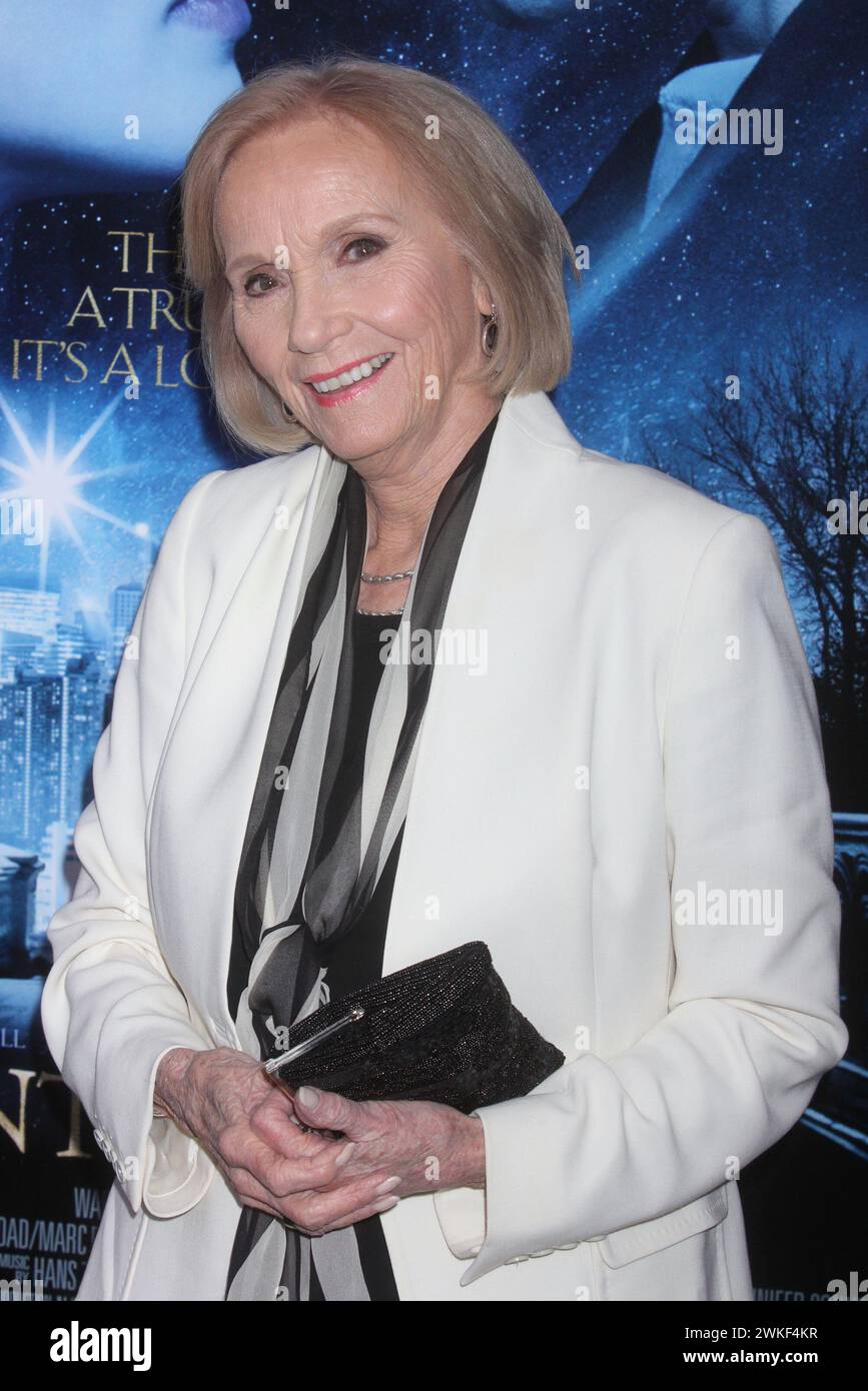 Eva Marie Saint attends the world premiere of Warner Bros. Pictures ...