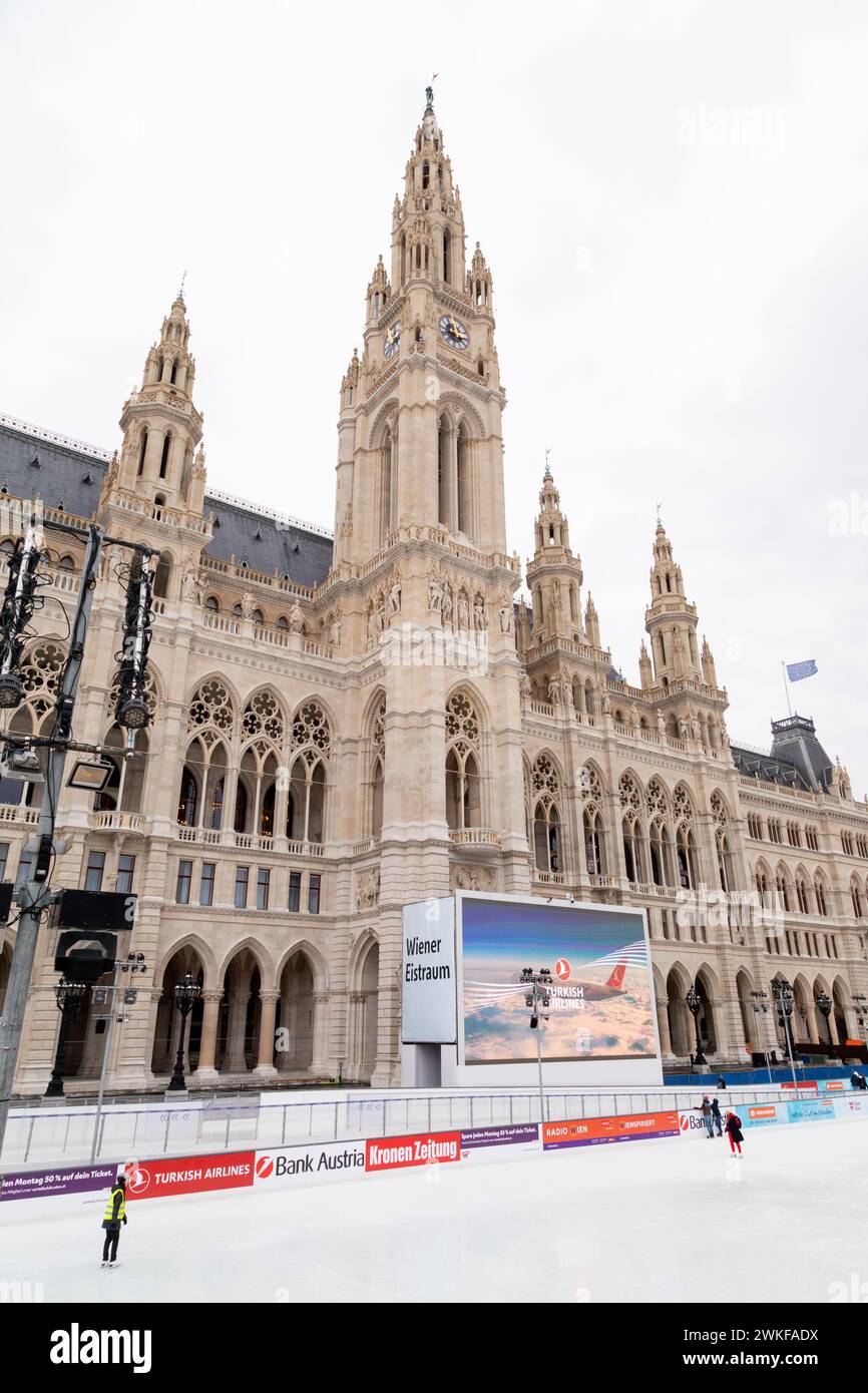 Ice sports hall hi-res stock photography and images - Alamy