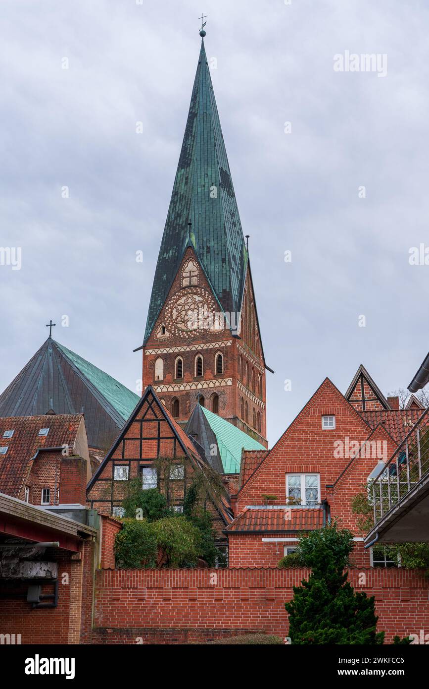 Panoramic view of the architecture of the old town of Lüneburg in ...