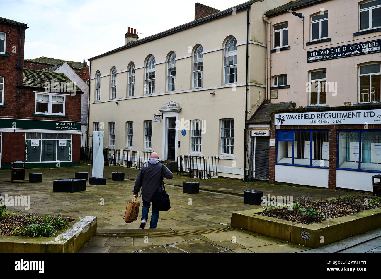 The former Wakefield town hall in Crown Court Stock Photo - Alamy