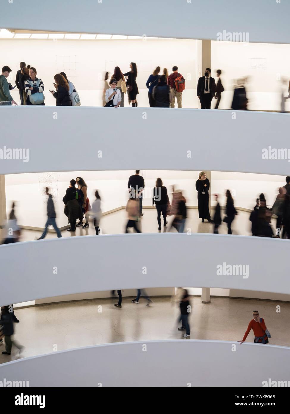 New York, USA - 30 April 2023: Silhouettes of visitors at the New York ...
